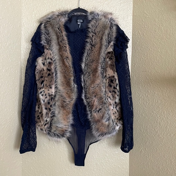 Sioni | Jackets & Coats | Sioni Vest | Poshmark